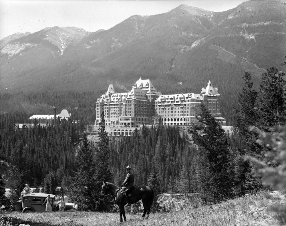 11 historic photos of early tourism in Banff National Park | Canadian ...