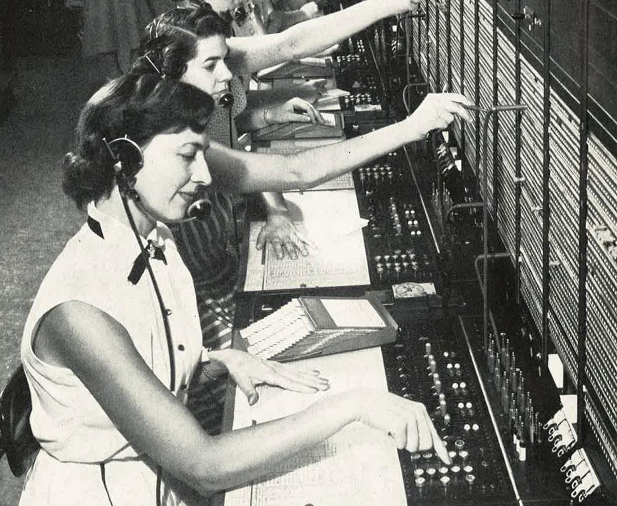 Throwback Thursday: Canadian telephone service in 1956 | Canadian Geographic